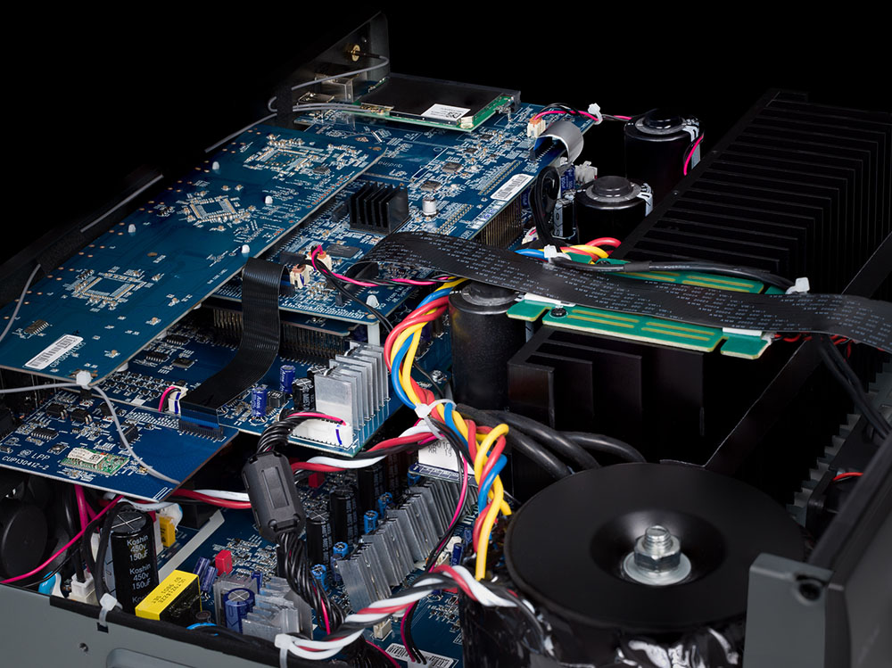 Crossover - חנות סטריאו וקולנוע ביתי | AVR30 ARCAM | רסיברים - מגברי ...