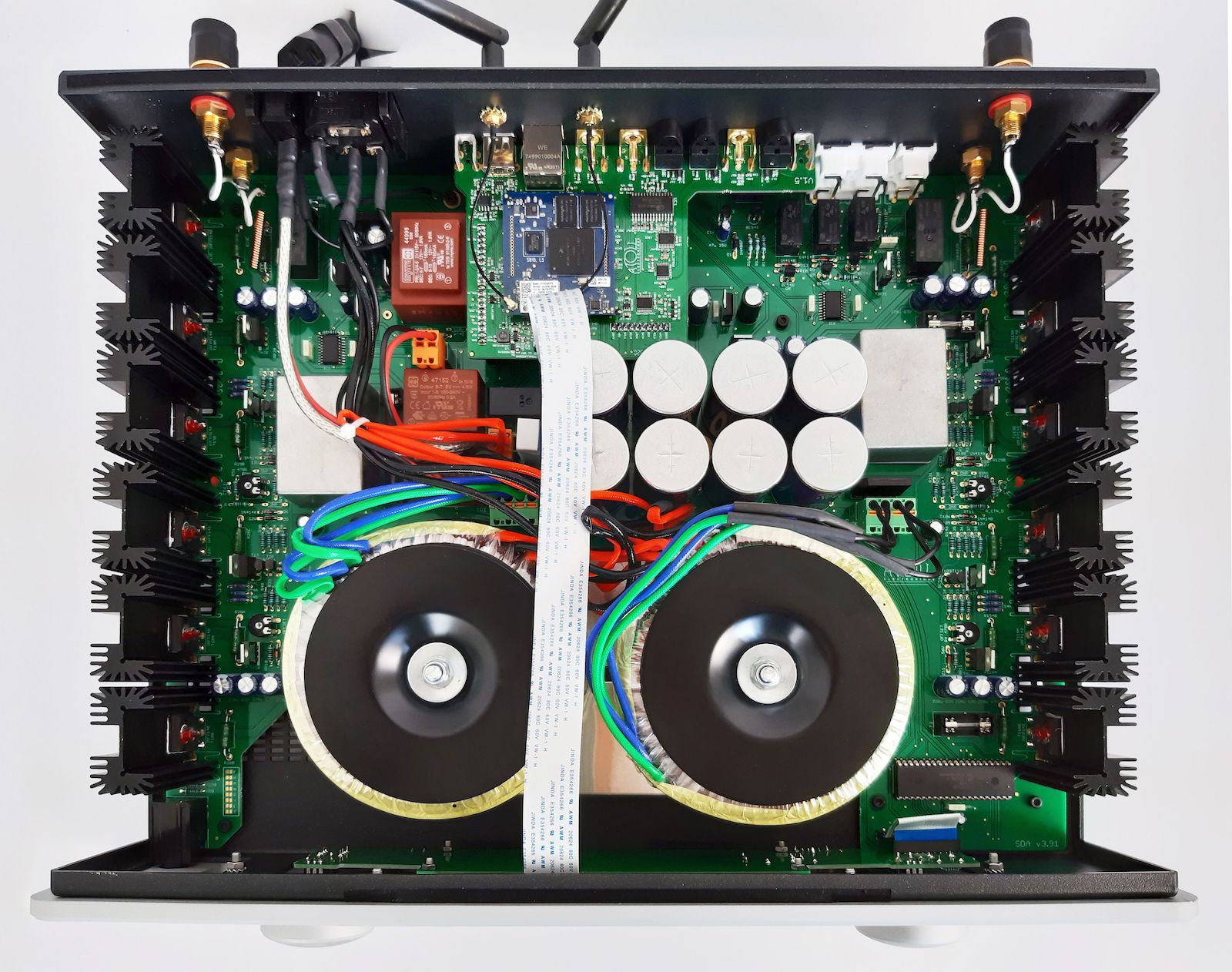 Crossover - חנות סטריאו וקולנוע ביתי | SDA200 SIGNATURE | מגברי סטריאו ...