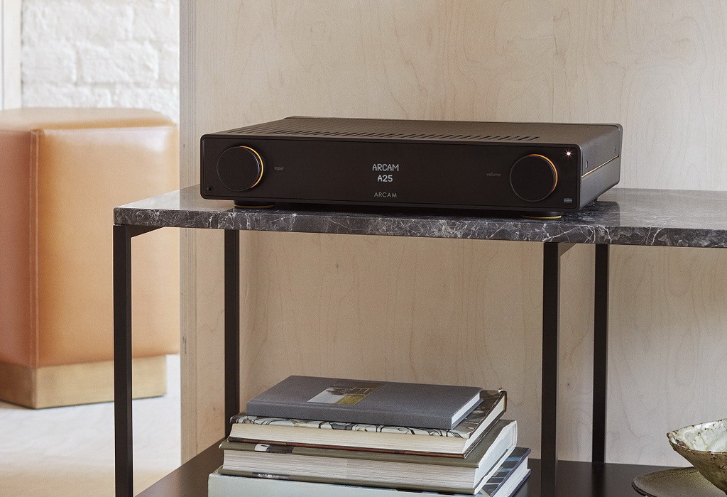 Crossover - חנות סטריאו וקולנוע ביתי | A25 ARCAM RADIA | מגברי סטריאו ...